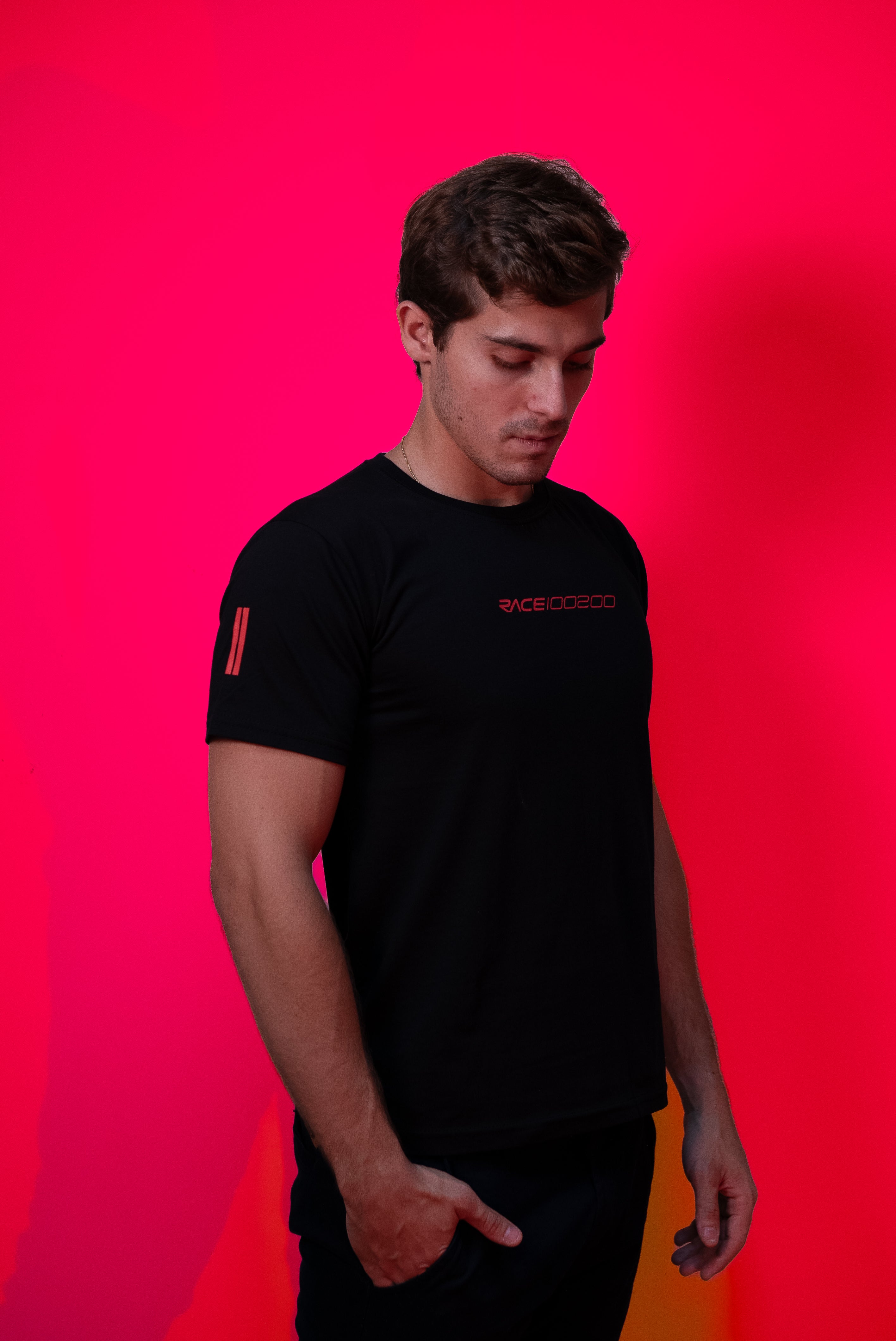 Camiseta logo RACE100200 vermelho – Loja Race 100-200